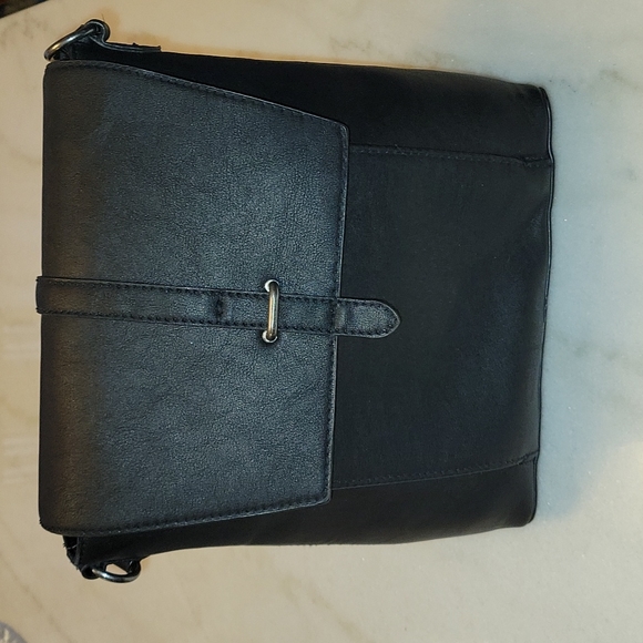 Universal Thread | Bags | Universal Thread Backpack Black Faux Leather ...